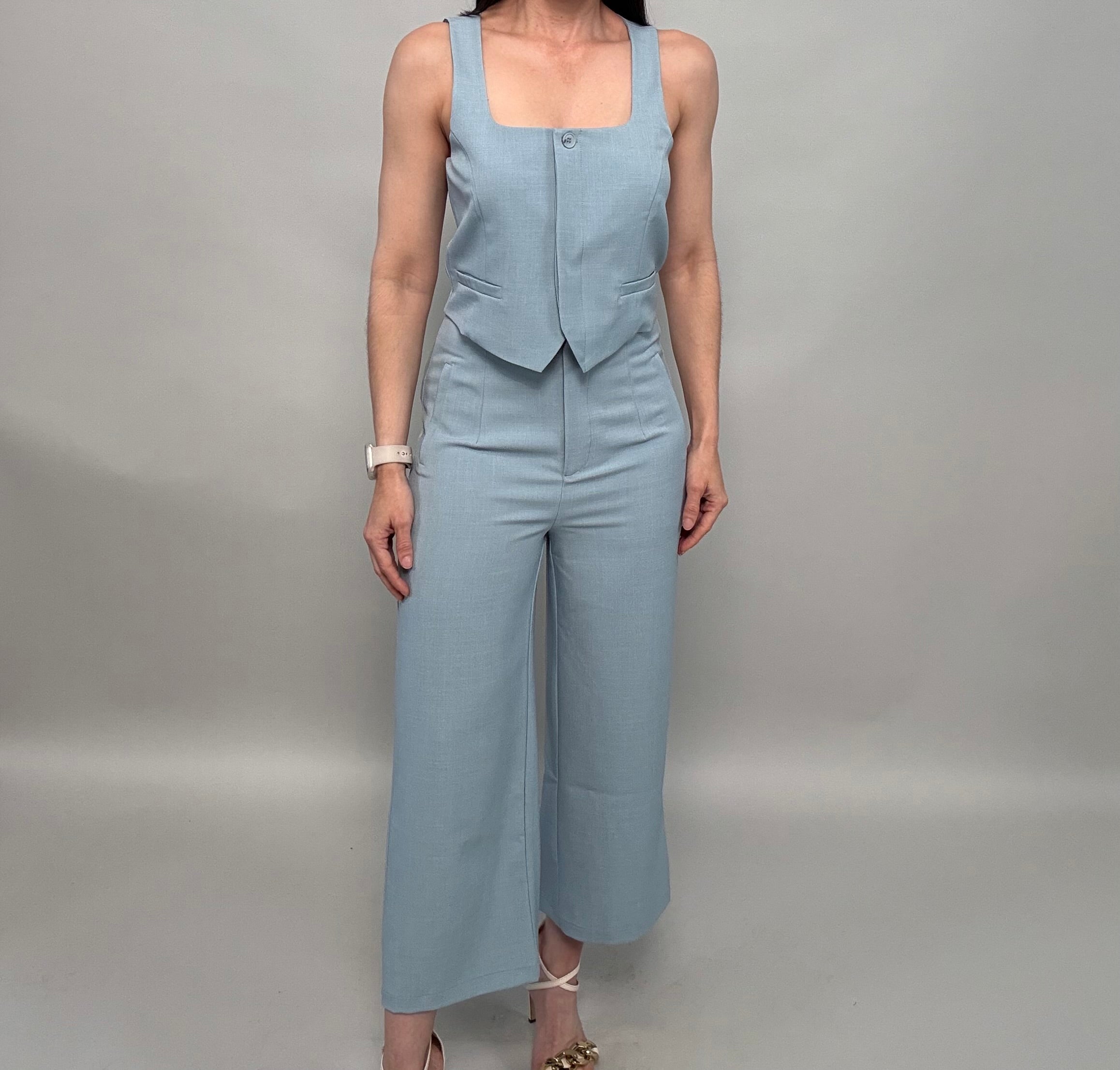 Daynelle Vest & Pant Set – Runway Skirts